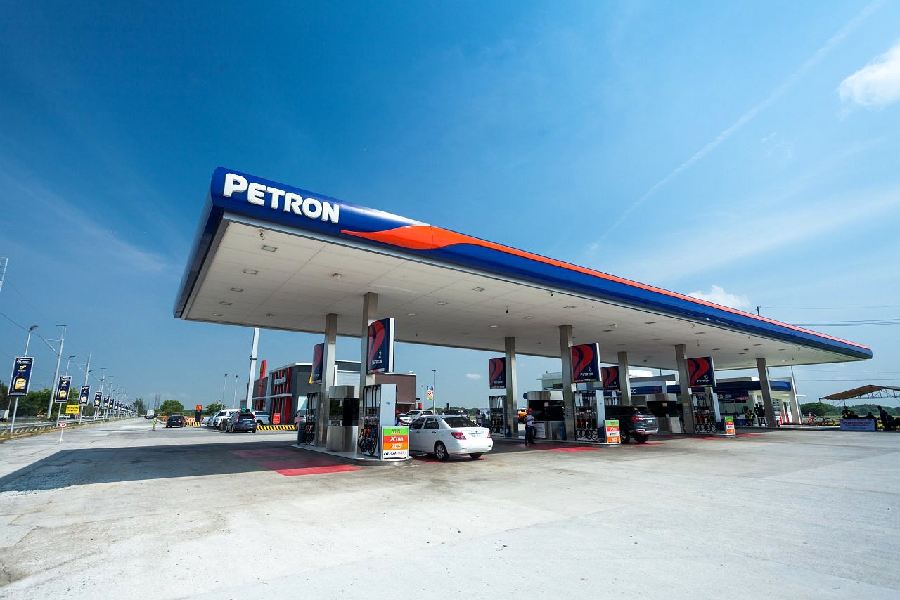 Petron utilizes 900 of its stations for Ingat Angat campaign - Petron